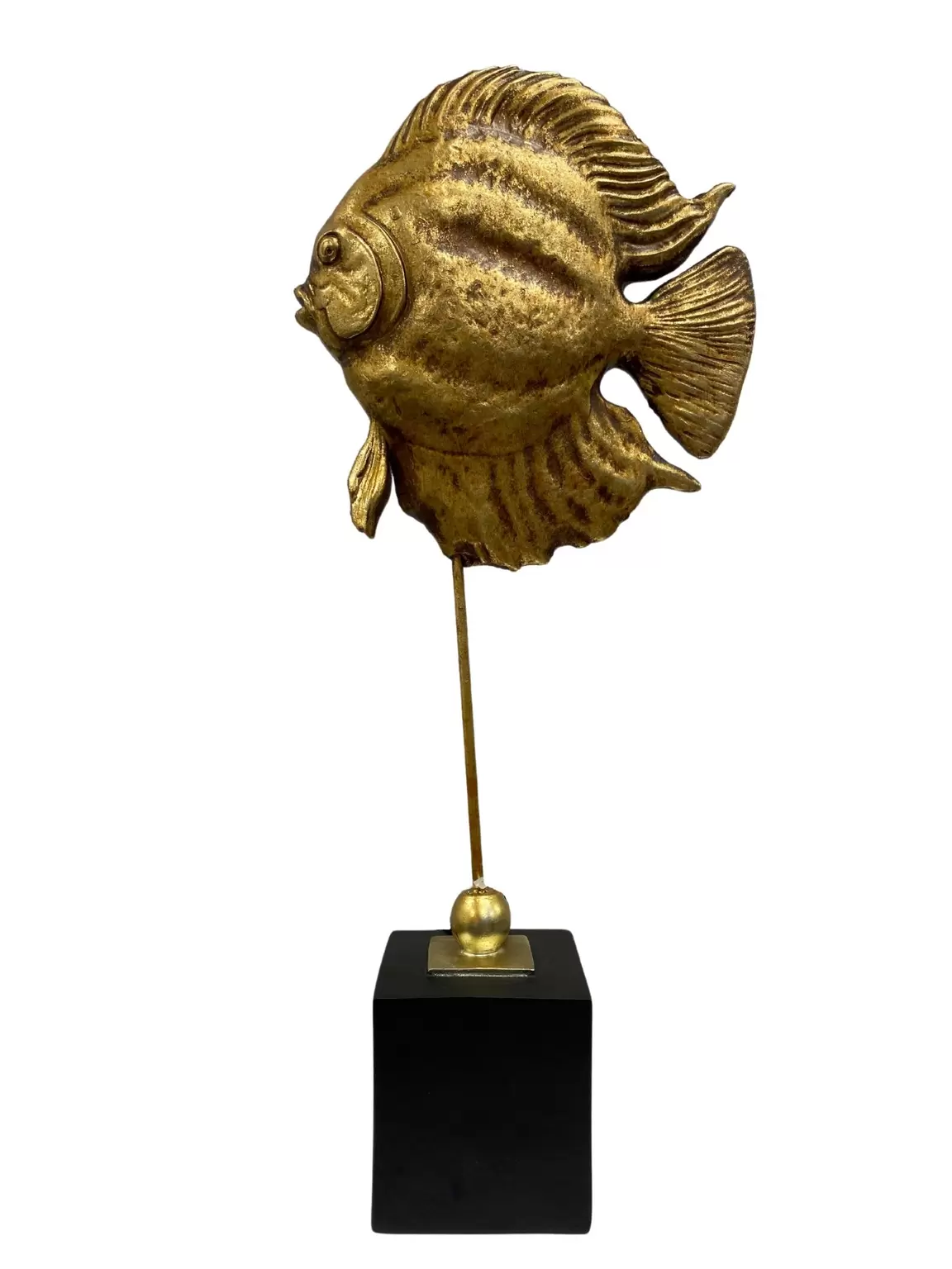 PTMD Vis op standaard | Gouden Beeld | Tuincollectie.nl - Tuincollectie.nl